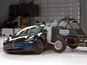 NHTSA Announces Model Year 2025 Vehicles for 5-Star Safety Ratings ...
